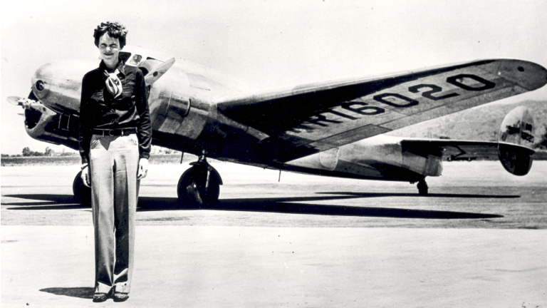 Courageous Woman #11: Amelia Earhart – Courageous Women