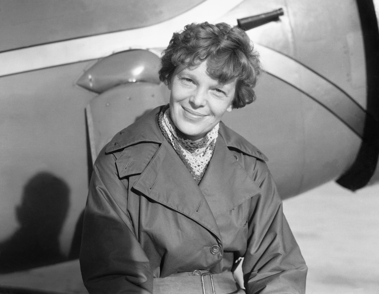 Courageous Woman #11: Amelia Earhart – Courageous Women